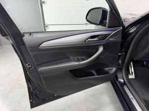 Blue BMW X3 2021 in Utena, with an engine capacity of 2.00 L and mileage of 208 thousand km for 26250 €, photo 31 on AUTOMOTO.COM.LV