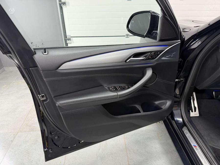 Blue BMW X3 2021 in Utena, with an engine capacity of 2.00 L and mileage of 208 thousand km for 26250 €, photo 31 on AUTOMOTO.COM.LV