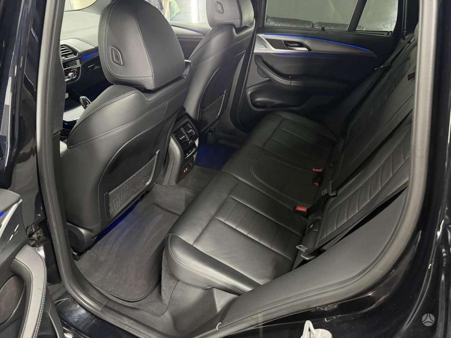 Blue BMW X3 2021 in Utena, with an engine capacity of 2.00 L and mileage of 208 thousand km for 26250 €, photo 32 on AUTOMOTO.COM.LV