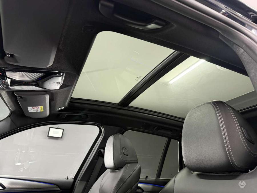 Blue BMW X3 2021 in Utena, with an engine capacity of 2.00 L and mileage of 208 thousand km for 26250 €, photo 43 on AUTOMOTO.COM.LV