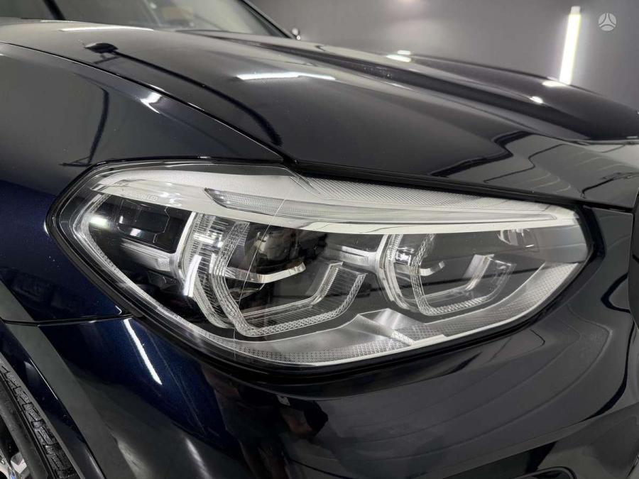Blue BMW X3 2021 in Utena, with an engine capacity of 2.00 L and mileage of 208 thousand km for 26250 €, photo 48 on AUTOMOTO.COM.LV