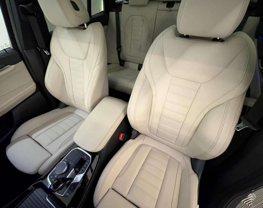 Blue BMW X3 2021 in Marijampole, with an engine capacity of 2.99 L and mileage of 232 thousand km for 32950 €, photo 26 on AUTOMOTO.COM.LV