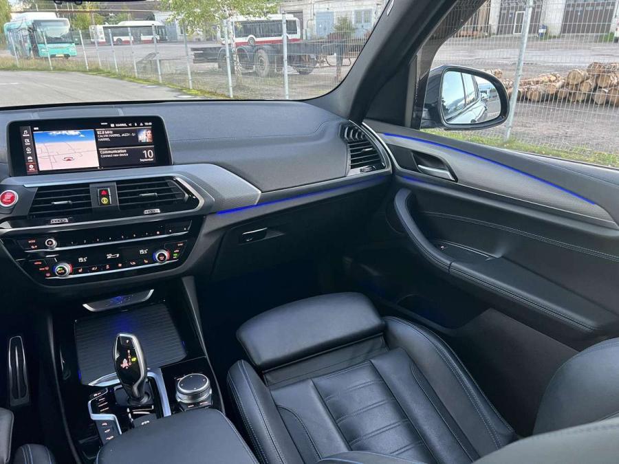 Blue BMW X3 2021 in Ukmerge, with an engine capacity of 2.00 L and mileage of 265 thousand km for 24750 €, photo 25 on AUTOMOTO.COM.LV