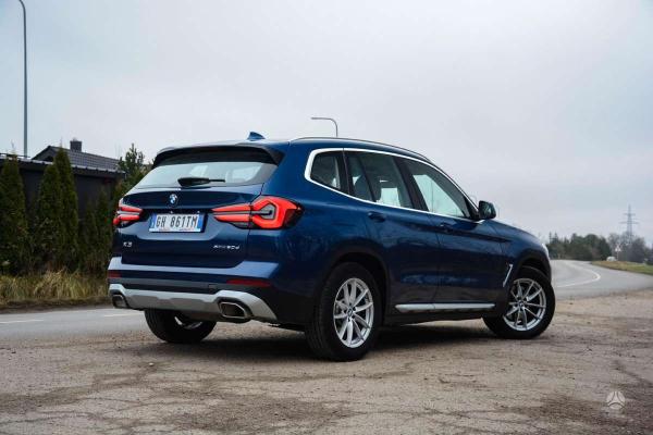Blue BMW X3 2022 in Elektrenai, with an engine capacity of 2.00 L and mileage of 72 thousand km for 34500 €, photo 7 on AUTOMOTO.COM.LV