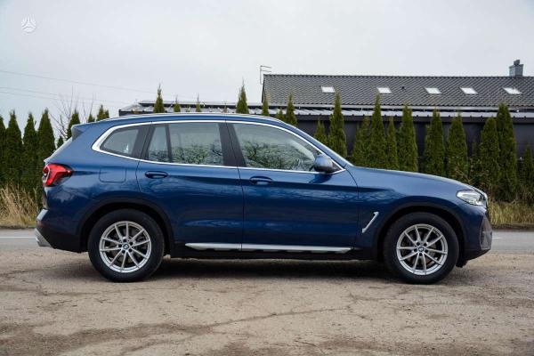 Blue BMW X3 2022 in Elektrenai, with an engine capacity of 2.00 L and mileage of 72 thousand km for 34500 €, photo 8 on AUTOMOTO.COM.LV