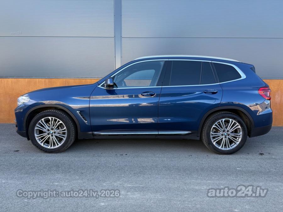 Blue BMW X3 2022 in Tallinn, with an engine capacity of 3.00 L and mileage of 129 thousand km for 37900 €, photo 6 on AUTOMOTO.COM.LV