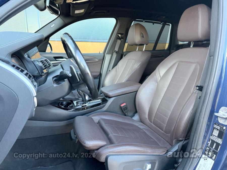 Blue BMW X3 2022 in Tallinn, with an engine capacity of 3.00 L and mileage of 129 thousand km for 37900 €, photo 10 on AUTOMOTO.COM.LV