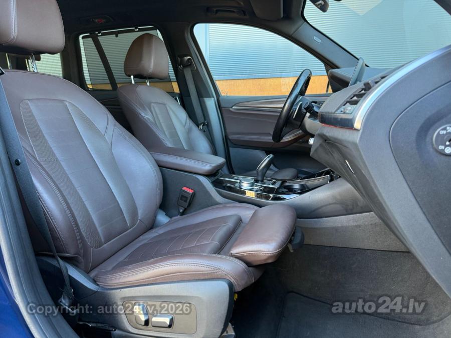 Blue BMW X3 2022 in Tallinn, with an engine capacity of 3.00 L and mileage of 129 thousand km for 37900 €, photo 13 on AUTOMOTO.COM.LV