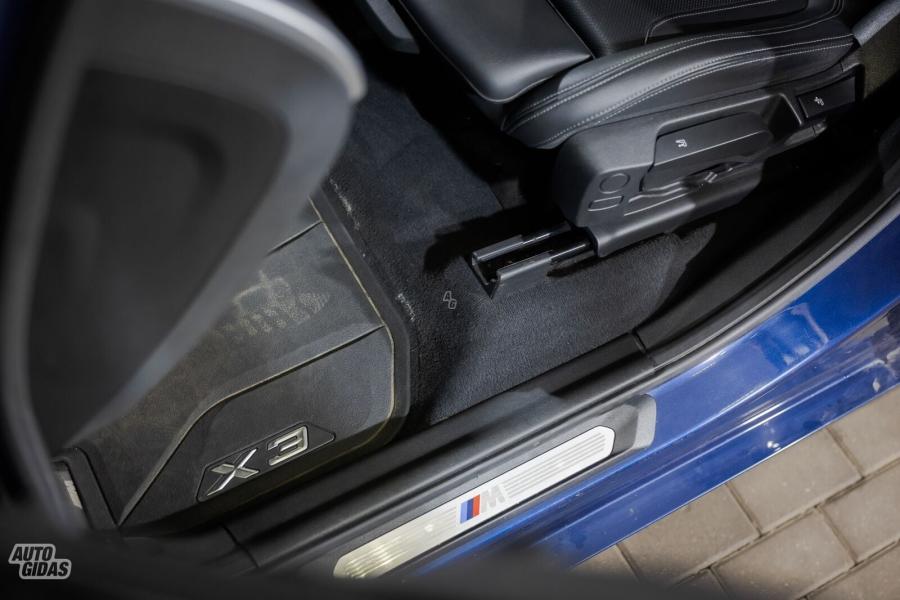 Zils BMW X3 2022 Viļņa, ar dzinēja tilpumu 2.00 L un nobraukumu 112 tūkst. km par 37491 €, foto 29 vietnē AUTOMOTO.COM.LV