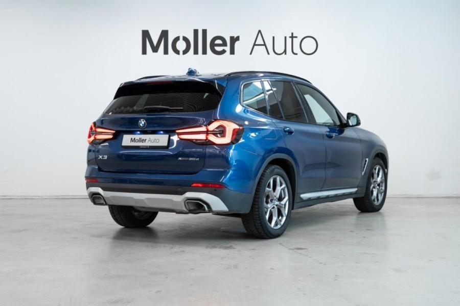 Blue BMW X3 2022 in Vilnius, with an engine capacity of 3.00 L and mileage of 133 thousand km for 35900 €, photo 8 on AUTOMOTO.COM.LV