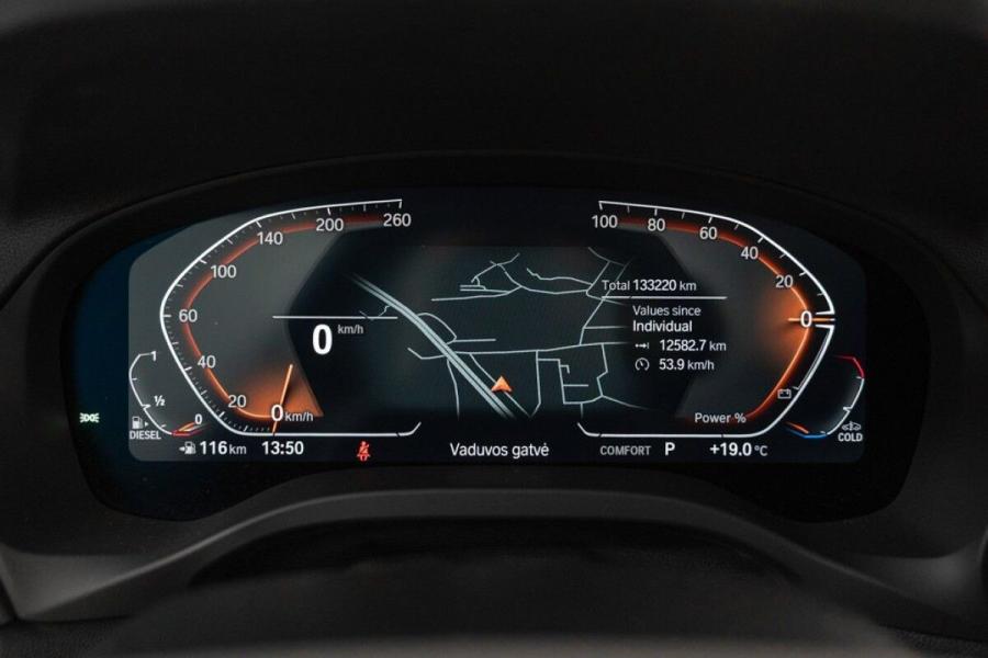 Blue BMW X3 2022 in Vilnius, with an engine capacity of 3.00 L and mileage of 133 thousand km for 35900 €, photo 15 on AUTOMOTO.COM.LV