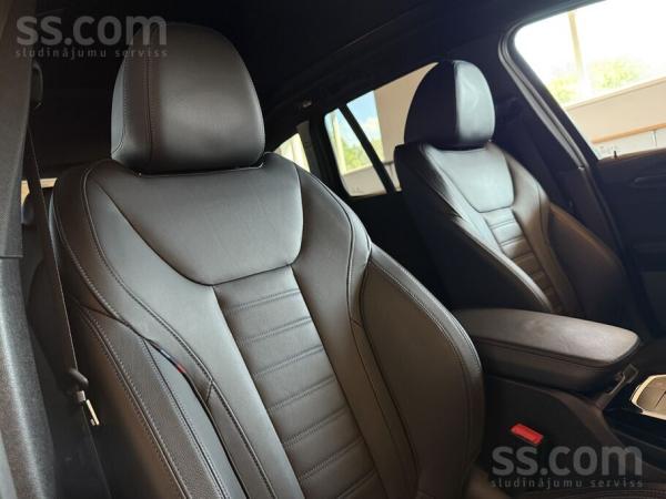 Blue BMW X3 2022 in Tukums, with an engine capacity of 3.00 L and mileage of 201 thousand km for 29000 €, photo 8 on AUTOMOTO.COM.LV