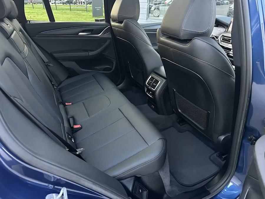 Blue BMW X3 2022 in Jelgava, with an engine capacity of 0.00 L and mileage of 119 thousand km for 36900 €, photo 11 on AUTOMOTO.COM.LV