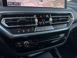 Blue BMW X3 2022 in Jelgava, with an engine capacity of 0.00 L and mileage of 119 thousand km for 36900 €, photo 16 on AUTOMOTO.COM.LV
