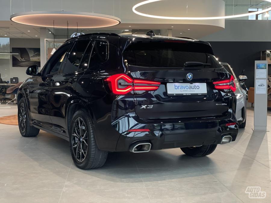 Blue BMW X3 2022 in Klaipeda, with an engine capacity of 2.00 L and mileage of 89 thousand km for 41881 €, photo 7 on AUTOMOTO.COM.LV