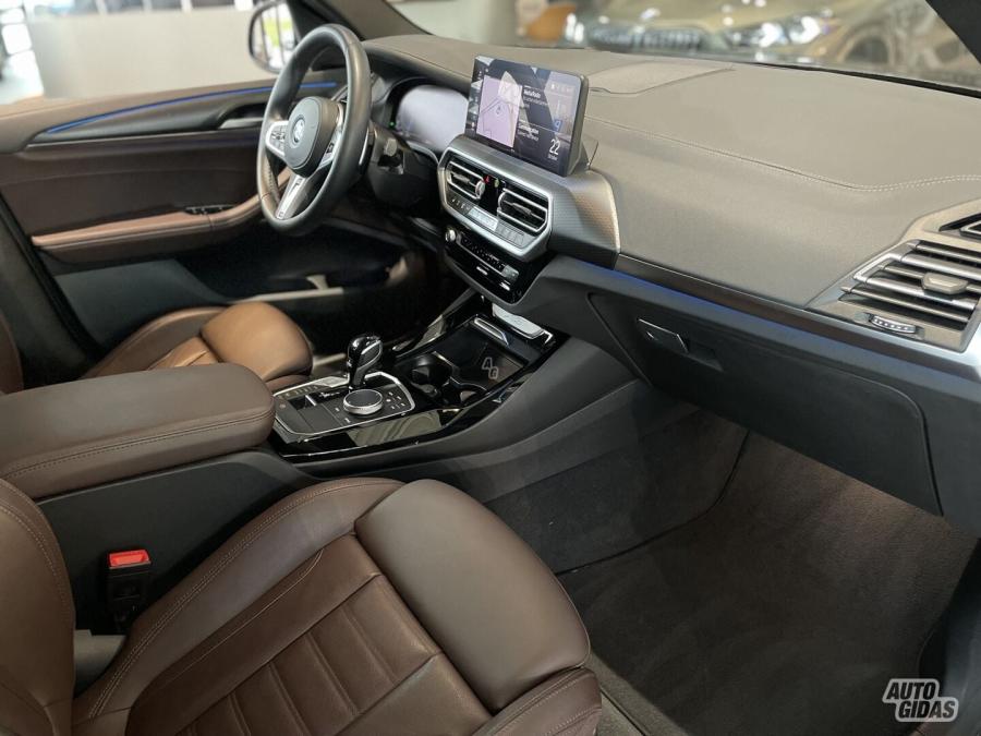 Blue BMW X3 2022 in Klaipeda, with an engine capacity of 2.00 L and mileage of 89 thousand km for 41881 €, photo 15 on AUTOMOTO.COM.LV