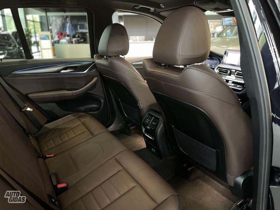 Blue BMW X3 2022 in Klaipeda, with an engine capacity of 2.00 L and mileage of 89 thousand km for 41881 €, photo 17 on AUTOMOTO.COM.LV