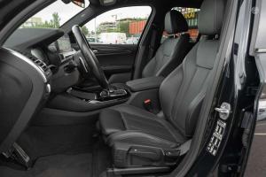 Blue BMW X3 2023 in Vilnius, with an engine capacity of 3.00 L and mileage of 175 thousand km for 30900 €, photo 15 on AUTOMOTO.COM.LV