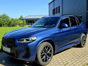 Blue BMW X3 2023 in Taurage, with an engine capacity of 2.00 L and mileage of 243 thousand km for 28900 €, photo 3 on AUTOMOTO.COM.LV