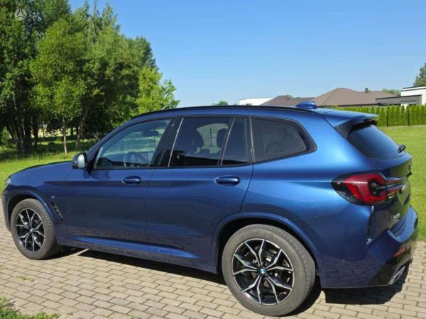 Blue BMW X3 2023 in Taurage, with an engine capacity of 2.00 L and mileage of 243 thousand km for 28900 €, photo 9 on AUTOMOTO.COM.LV
