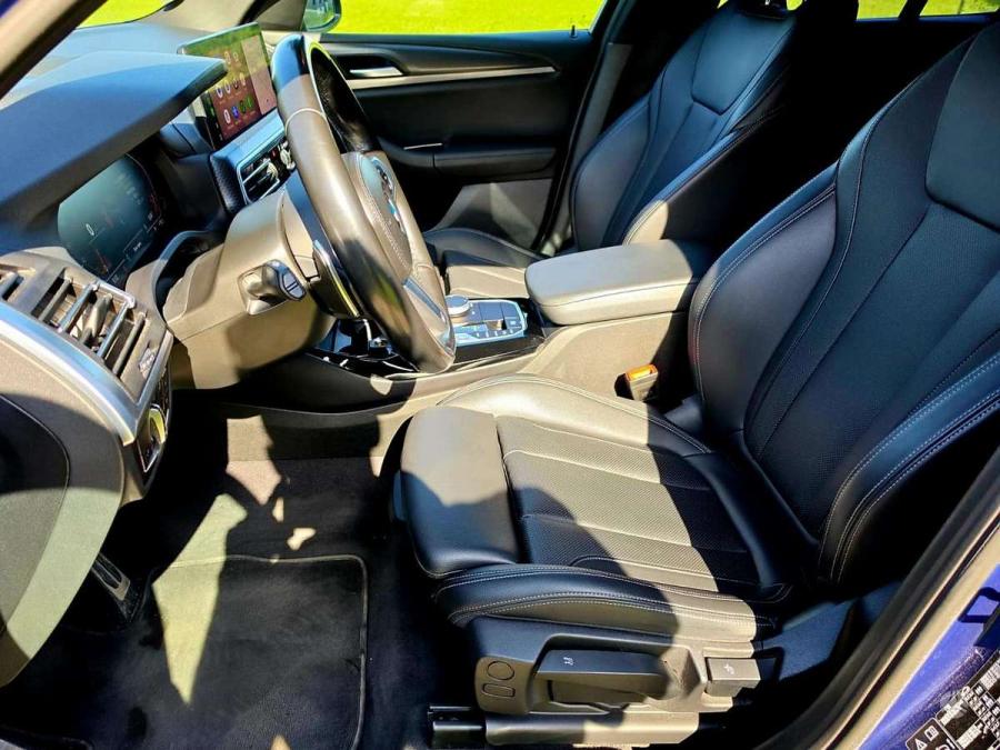 Blue BMW X3 2023 in Taurage, with an engine capacity of 2.00 L and mileage of 243 thousand km for 28900 €, photo 18 on AUTOMOTO.COM.LV