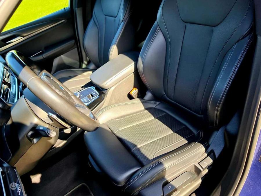Blue BMW X3 2023 in Taurage, with an engine capacity of 2.00 L and mileage of 243 thousand km for 28900 €, photo 19 on AUTOMOTO.COM.LV