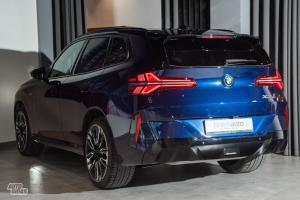 Blue BMW X3 2025 in Kaunas, with an engine capacity of 2.00 L and mileage of 12 thousand km for 59741 €, photo 6 on AUTOMOTO.COM.LV