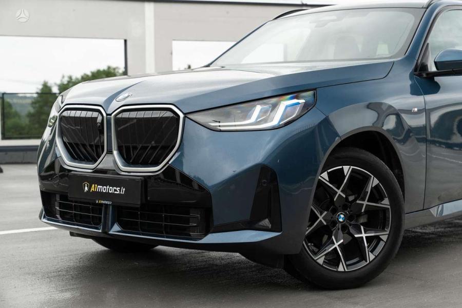 Zils BMW X3 2025 Viļņa, ar dzinēja tilpumu 2.00 L un nobraukumu 32 tūkst. km par 56950 €, foto 3 vietnē AUTOMOTO.COM.LV