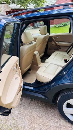 Zils BMW X3 2004 Bauska, ar dzinēja tilpumu 3.00 L un nobraukumu 345 tūkst. km par 2300 €, foto 12 vietnē AUTOMOTO.COM.LV