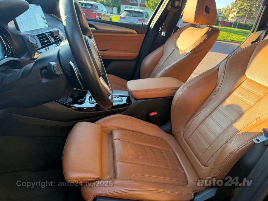 Zils BMW X3 2018 Tallina, ar dzinēja tilpumu 3.00 L un nobraukumu 216 tūkst. km par 29500 €, foto 14 vietnē AUTOMOTO.COM.LV