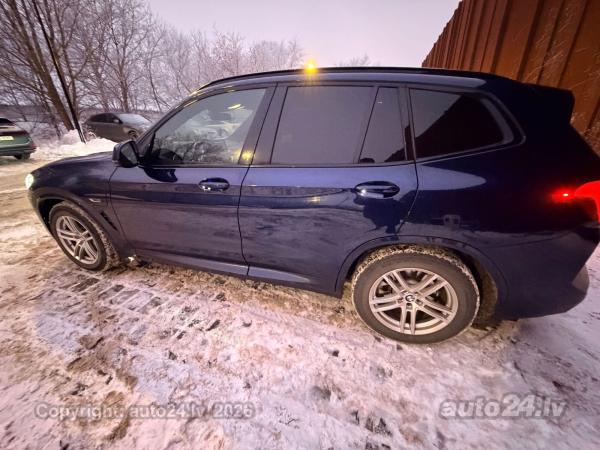 Zils BMW X3 2021 Tallina, ar dzinēja tilpumu 2.00 L un nobraukumu 148 tūkst. km par 36900 €, foto 3 vietnē AUTOMOTO.COM.LV