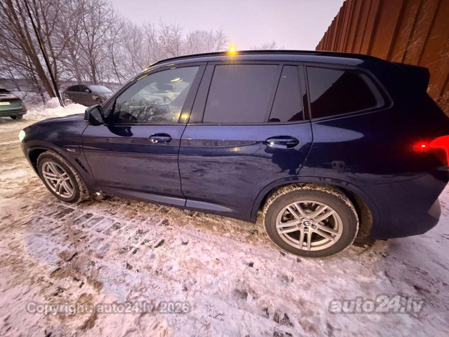 Синий БМВ Х3 2021 в Таллин, объемом двигателя 2.00 л и пробегом 148 тыс. км за 36900 €, фото 4 на AUTOMOTO.COM.LV