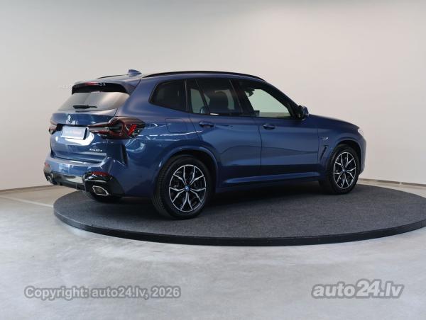 Blue BMW X3 2021 in Tallinn, with an engine capacity of 2.00 L and mileage of 123 thousand km for 37900 €, photo 3 on AUTOMOTO.COM.LV
