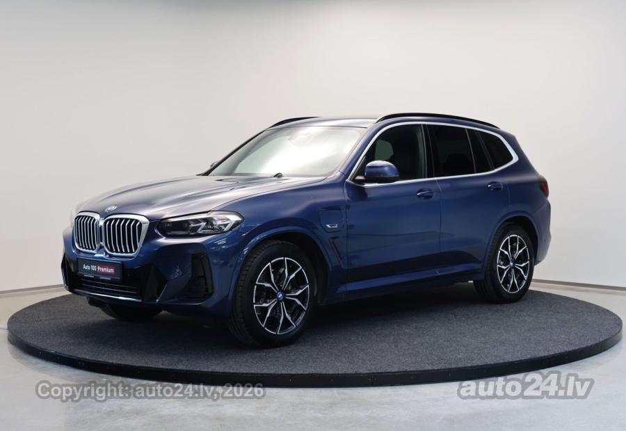 Zils BMW X3 2022 Tallina, ar dzinēja tilpumu 2.00 L un nobraukumu 125 tūkst. km par 34900 €, foto 1 vietnē AUTOMOTO.COM.LV