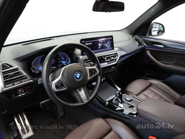 Blue BMW X3 2022 in Tallinn, with an engine capacity of 2.00 L and mileage of 125 thousand km for 34900 €, photo 10 on AUTOMOTO.COM.LV