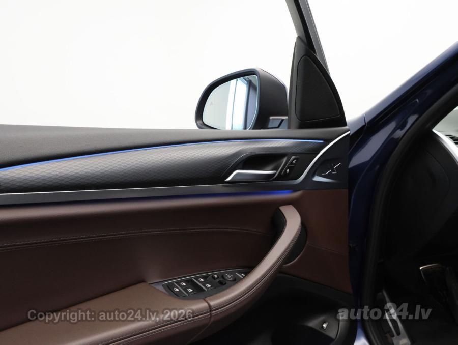 Zils BMW X3 2022 Tallina, ar dzinēja tilpumu 2.00 L un nobraukumu 125 tūkst. km par 34900 €, foto 12 vietnē AUTOMOTO.COM.LV