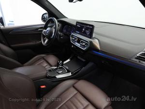 Zils BMW X3 2022 Tallina, ar dzinēja tilpumu 2.00 L un nobraukumu 125 tūkst. km par 34900 €, foto 18 vietnē AUTOMOTO.COM.LV
