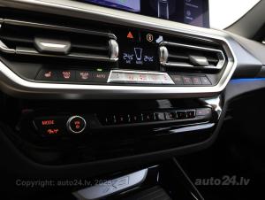 Zils BMW X3 2022 Tallina, ar dzinēja tilpumu 2.00 L un nobraukumu 125 tūkst. km par 34900 €, foto 23 vietnē AUTOMOTO.COM.LV