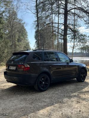 Brown BMW X3 2004 in Riga, with an engine capacity of 3.00 L and mileage of 445 thousand km for 2100 €, photo 4 on AUTOMOTO.COM.LV