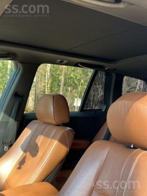 Brown BMW X3 2004 in Riga, with an engine capacity of 3.00 L and mileage of 445 thousand km for 2100 €, photo 9 on AUTOMOTO.COM.LV