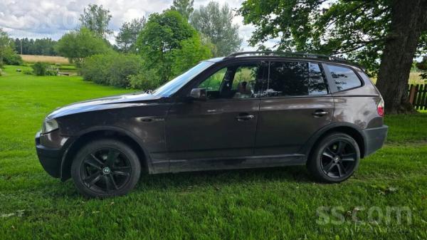 Brūns BMW X3 2004 Rīga, ar dzinēja tilpumu 3.00 L un nobraukumu 450 tūkst. km par 2750 €, foto 2 vietnē AUTOMOTO.COM.LV