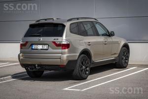 Brown BMW X3 2006 in Riga, with an engine capacity of 3.00 L and mileage of 299 thousand km for 5500 €, photo 5 on AUTOMOTO.COM.LV