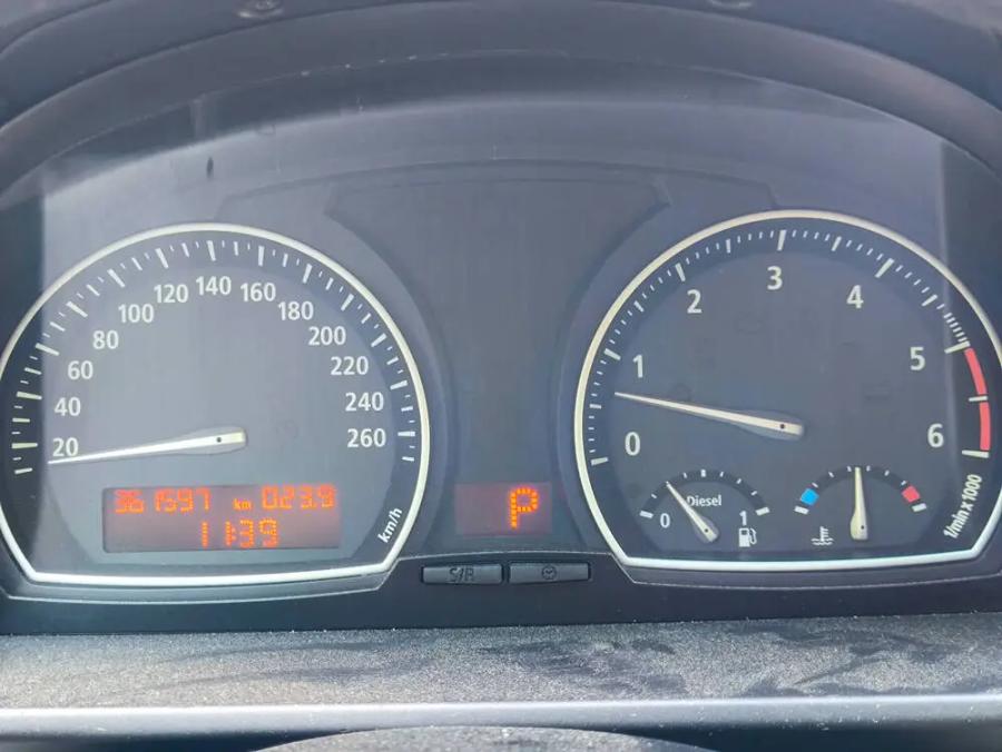 Brūns BMW X3 2007 Rīga, ar dzinēja tilpumu 3.00 L un nobraukumu 362 tūkst. km par 4900 €, foto 13 vietnē AUTOMOTO.COM.LV