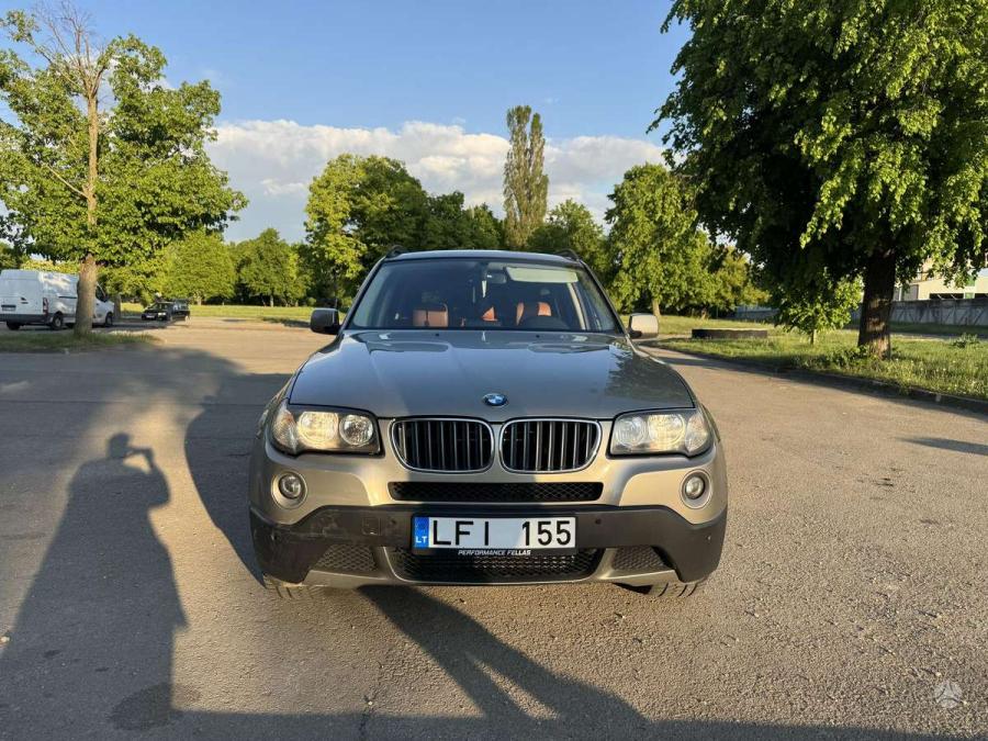 Brown BMW X3 2007 in Klaipeda, with an engine capacity of 2.99 L and mileage of 380 thousand km for 5999 €, photo 4 on AUTOMOTO.COM.LV