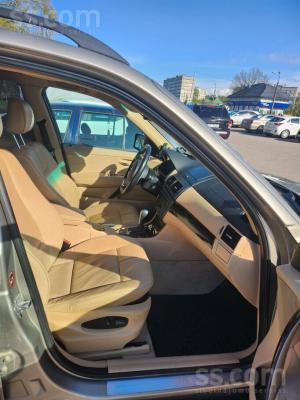 Brown BMW X3 2007 in Riga, with an engine capacity of 2.50 L and mileage of 198 thousand km for 3900 €, photo 5 on AUTOMOTO.COM.LV