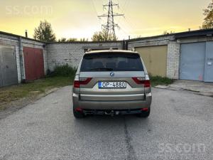 Brown BMW X3 2007 in Riga, with an engine capacity of 3.00 L and mileage of 294 thousand km for 5390 €, photo 5 on AUTOMOTO.COM.LV