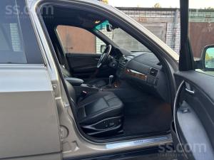 Brown BMW X3 2007 in Riga, with an engine capacity of 3.00 L and mileage of 294 thousand km for 5390 €, photo 8 on AUTOMOTO.COM.LV