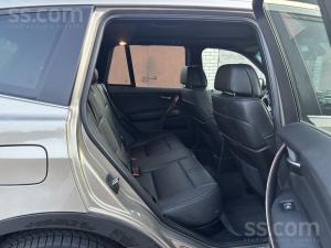 Brown BMW X3 2007 in Riga, with an engine capacity of 3.00 L and mileage of 294 thousand km for 5390 €, photo 10 on AUTOMOTO.COM.LV