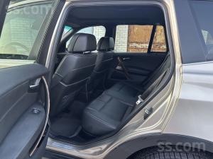 Brown BMW X3 2007 in Riga, with an engine capacity of 3.00 L and mileage of 294 thousand km for 5390 €, photo 11 on AUTOMOTO.COM.LV