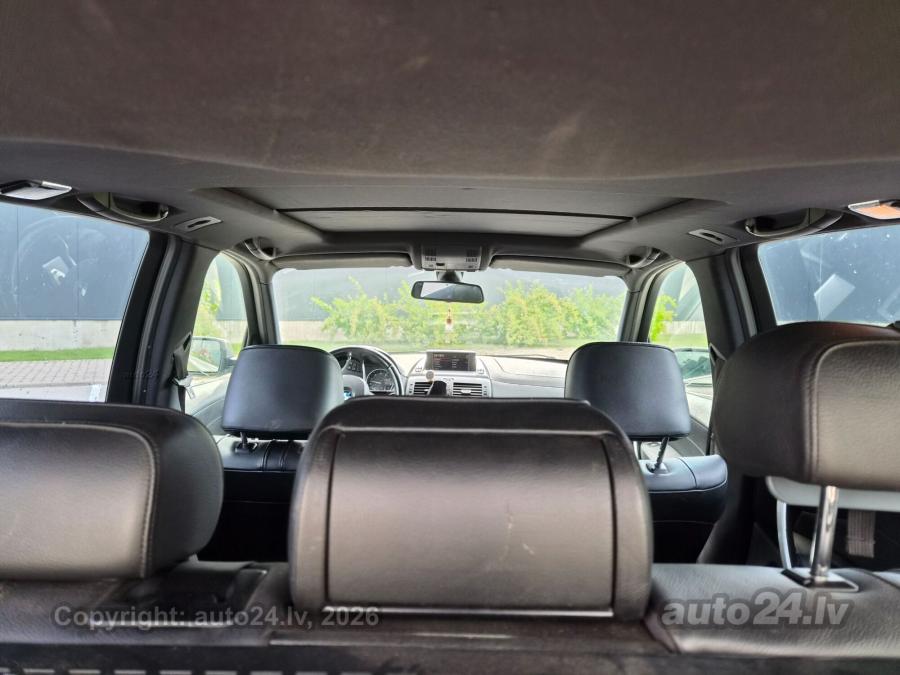 Brown BMW X3 2007 in Tartu, with an engine capacity of 3.00 L and mileage of 335 thousand km for 4500 €, photo 9 on AUTOMOTO.COM.LV